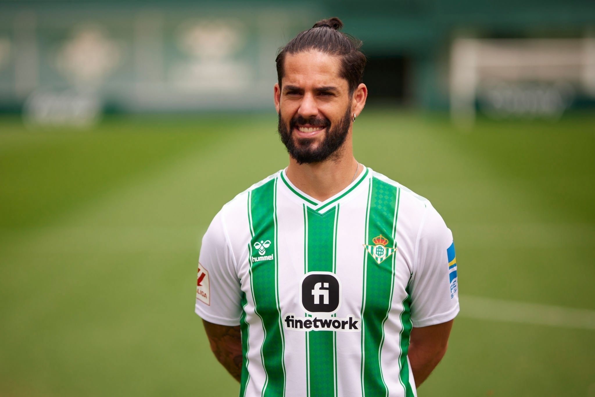 🎩🪄 Isco da una orden a sus agentes - Ficherio